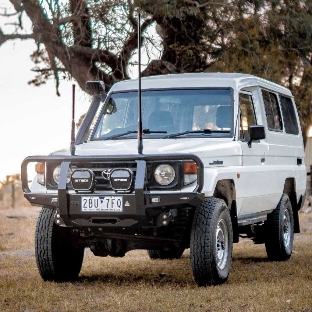 70 Series Narrow Body Bull Bar – Australian Made Strength